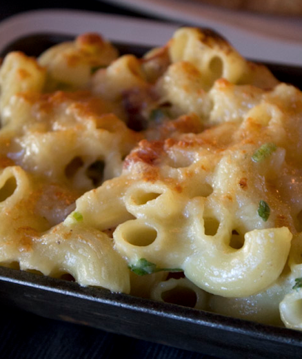 Love Happy Hour - 10 Reasons to be Thankful For Happy Hour